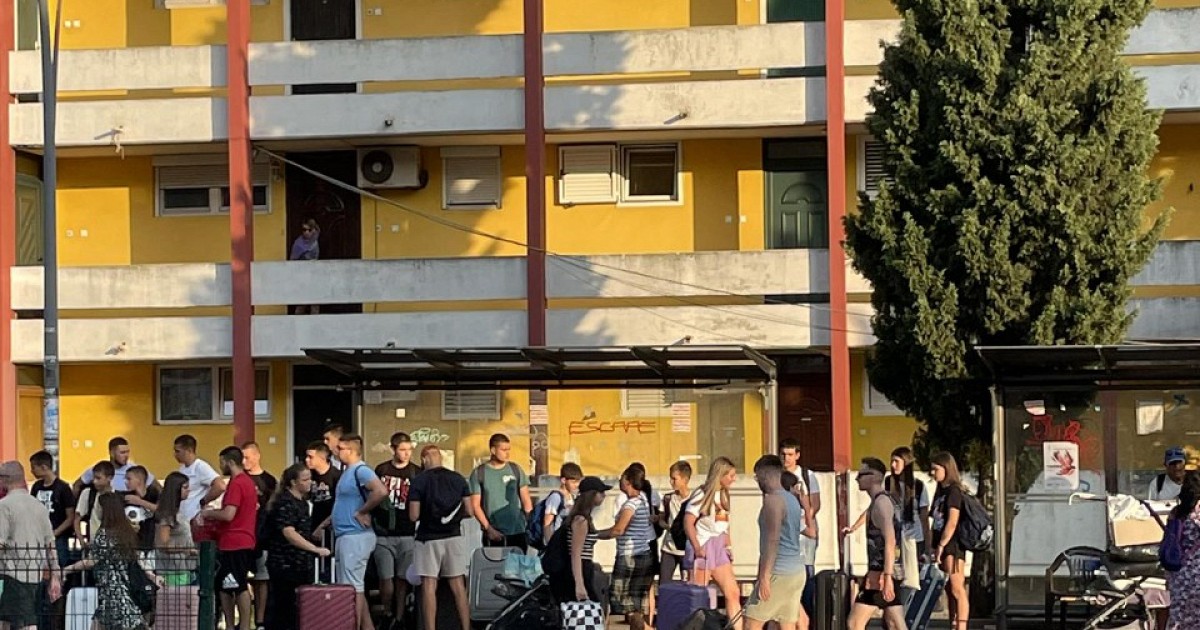 Građani Budve od 15. aprila lakše do dokumenata, u funkciji i mobilna ...